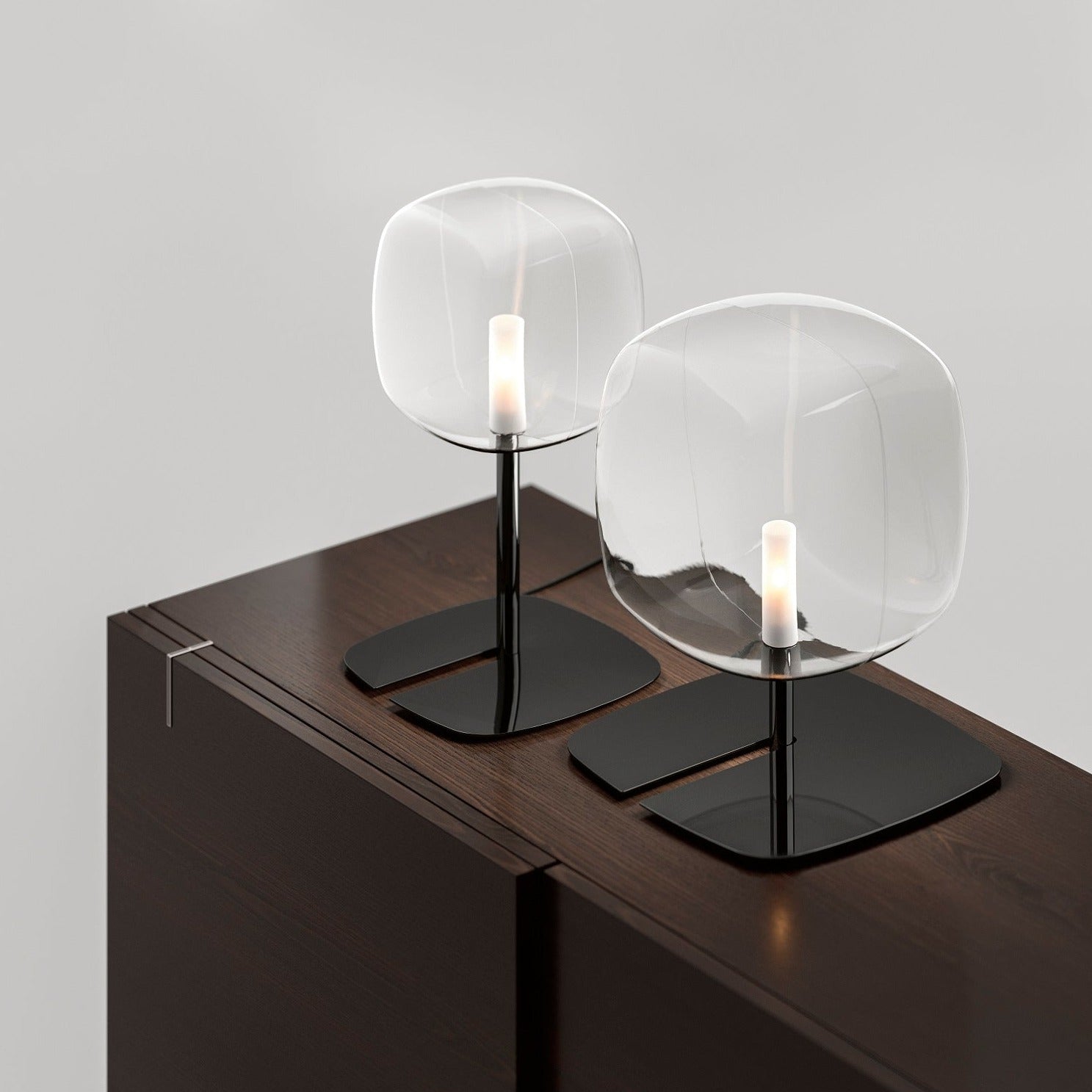 Tonelli | Hyperion LED Table Top Light | Hollianna – Hollianna Interiors